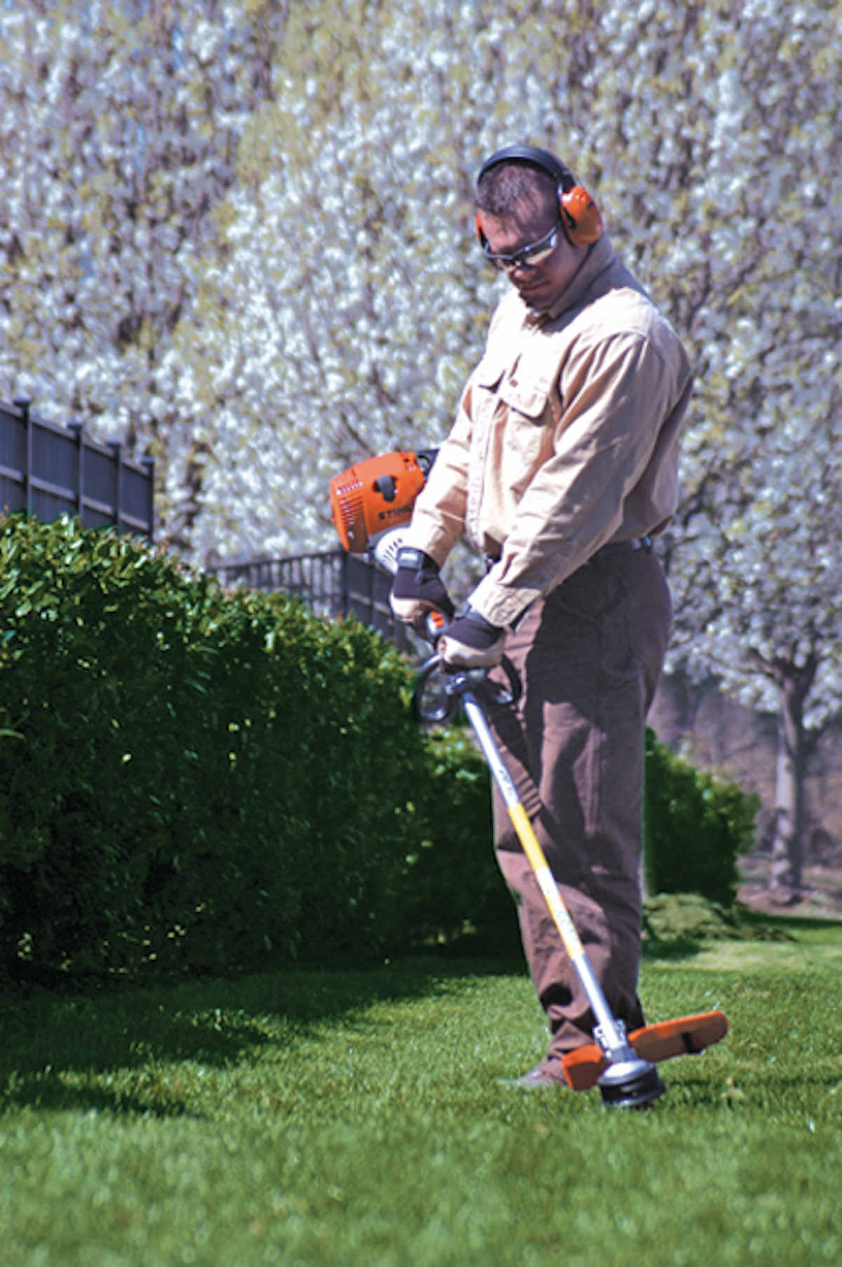 FS 130 R Pro Trimmer From: Stihl Incorporated | Green Industry Pros