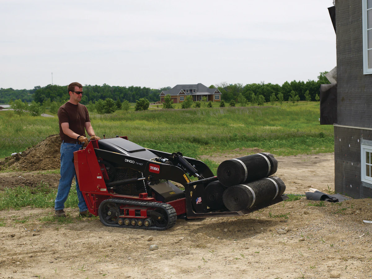 TX 427 Dingo From: The Toro Company | Green Industry Pros