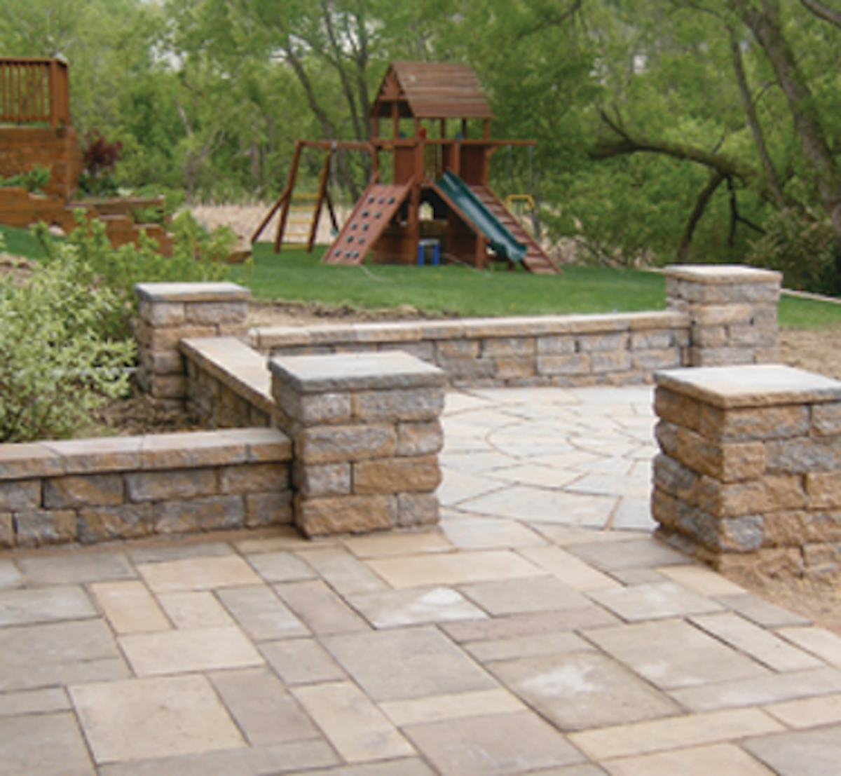 Verazzo Stone From: Keystone Retaining Wall Systems LLC | Green ...