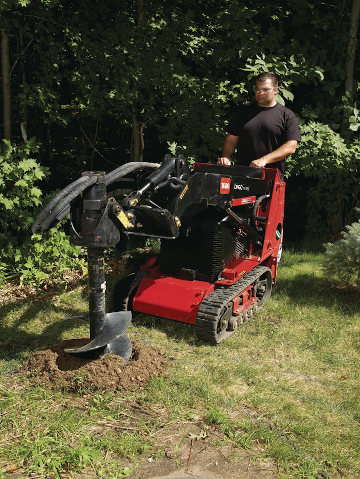 Dingo TX 525 Narrow Track Diesel Loader From: The Toro Company | Green ...