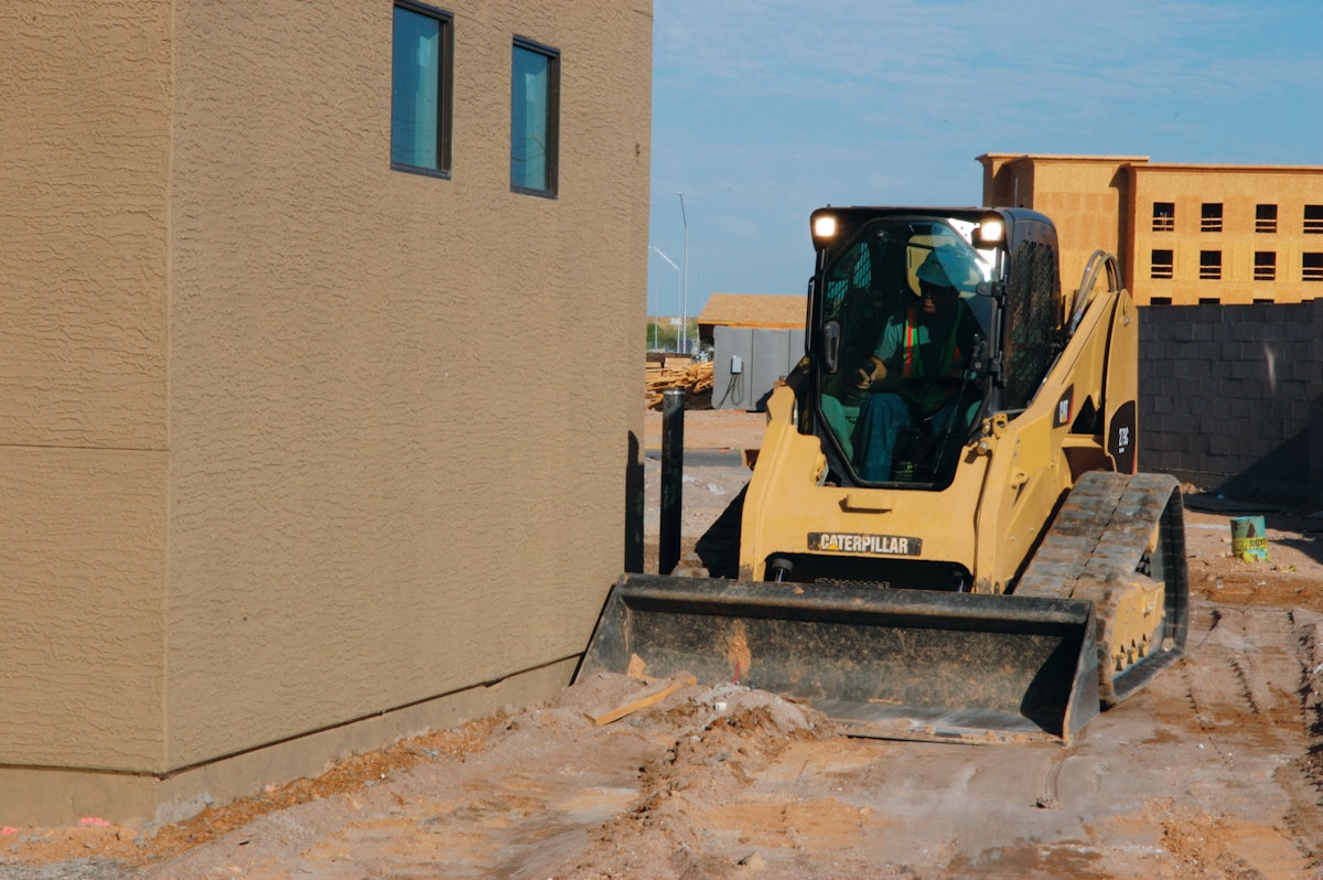 Hystat Response Control System From: Caterpillar Inc. | Green Industry Pros