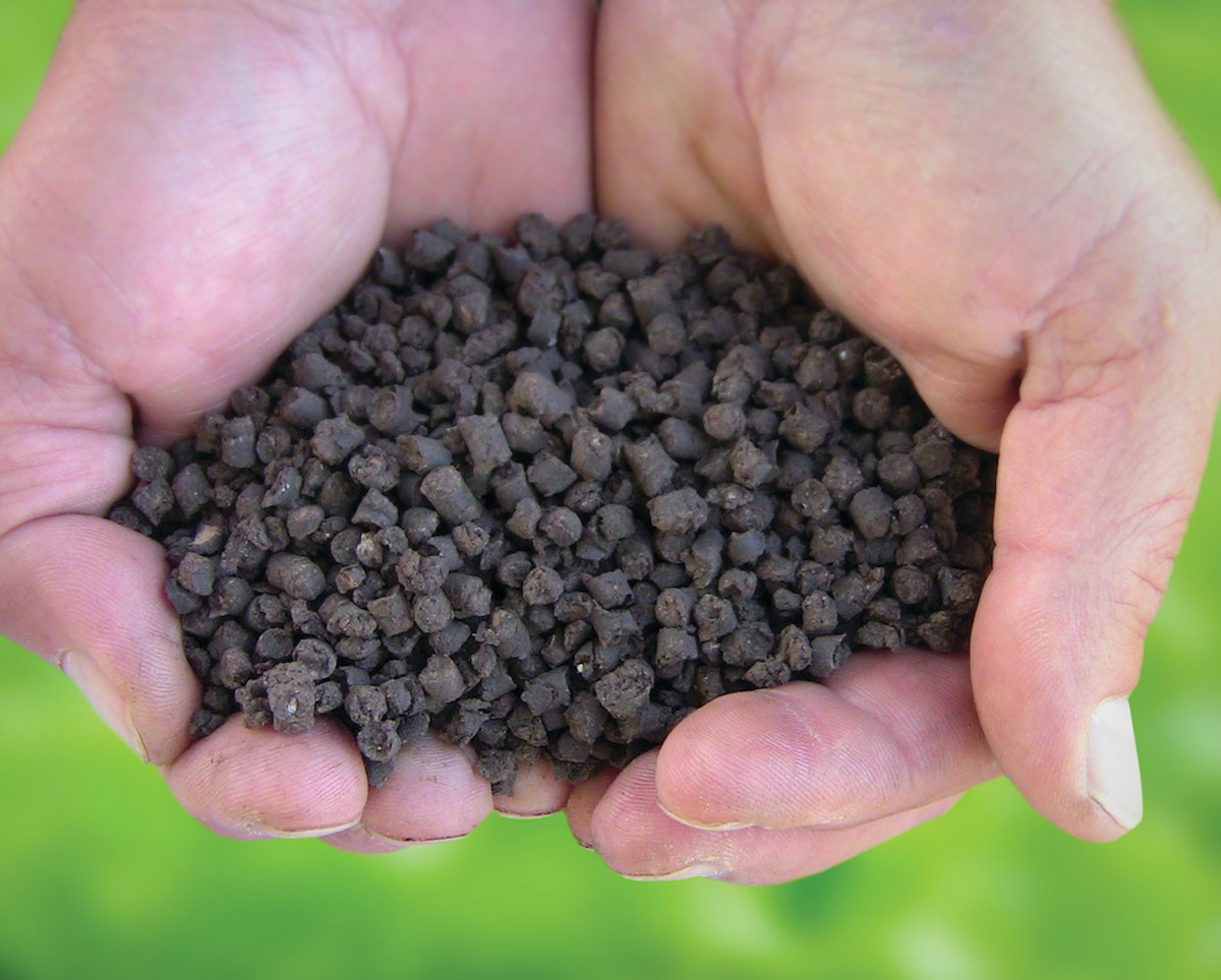 Pelletized Fertilizer From: MightyGrow Organics | Green Industry Pros