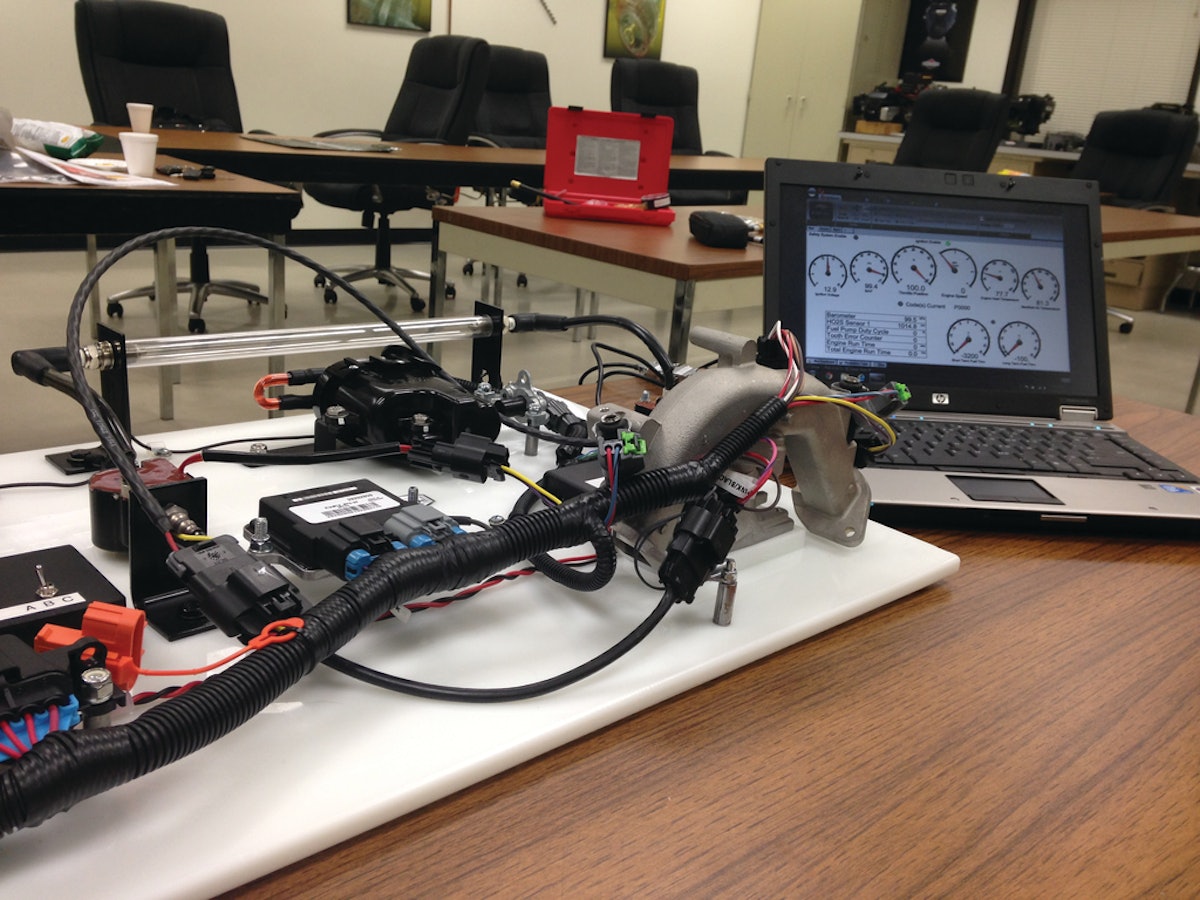 Briggs & Stratton EFI Engines with Diagnostics Tools and Training ...