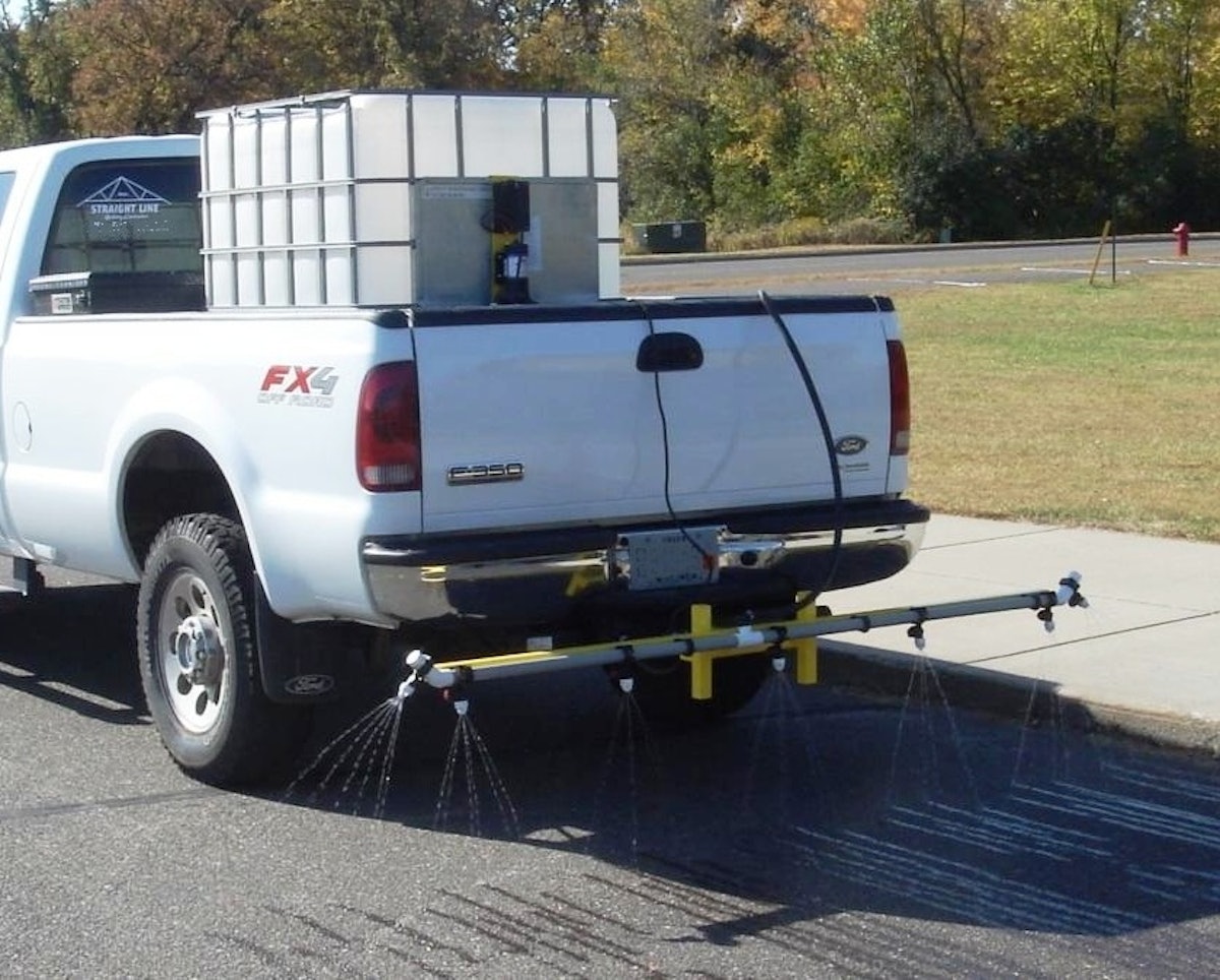Tote Tank Hitch Boom Liquid Ice Control Sprayer from Frost Services ...