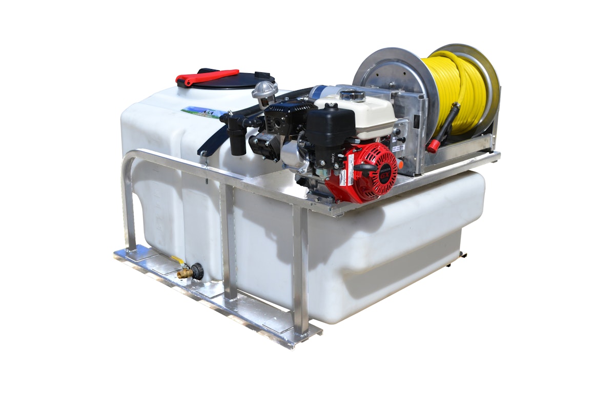 Master Manufacturing 200-gallon Space Saver Sprayer From: Master Mfg ...