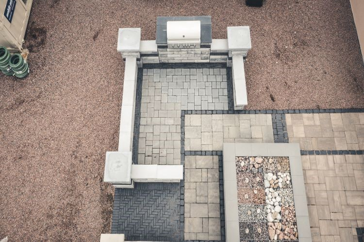 The Benefits of Metal Edging for Hardscapes | Green Industry Pros