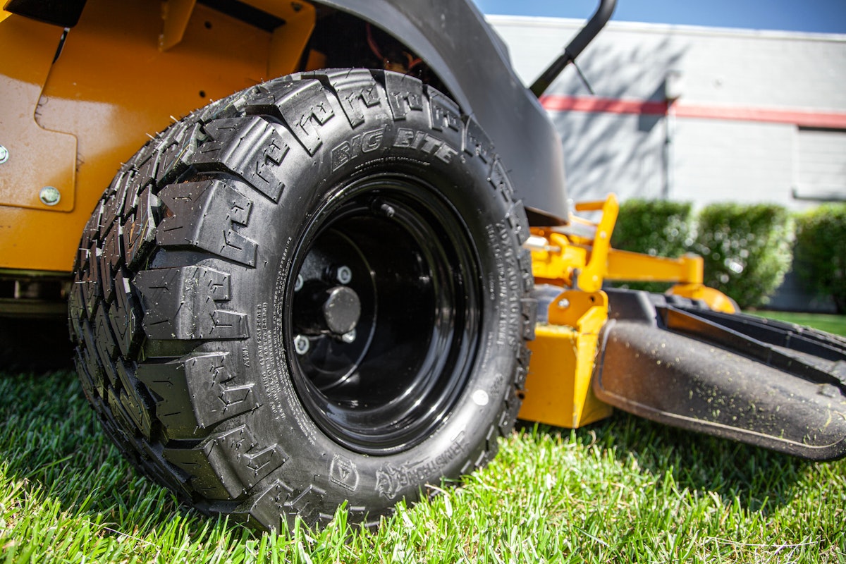 OTR Engineered Solutions Intros Big Bite Turf Tire From: OTR Engineered Solutions | Green ...