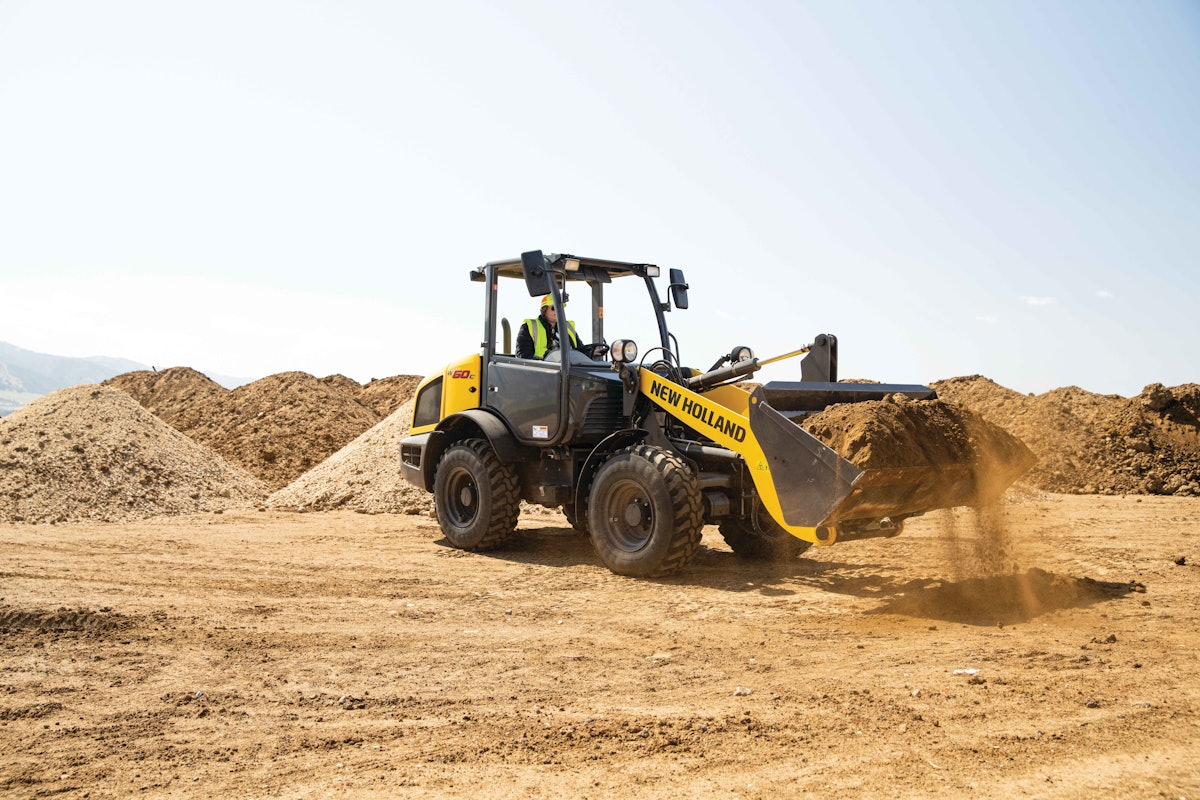 New Holland Rolls Out 2 Compact Wheel Loaders for Green Industry From ...