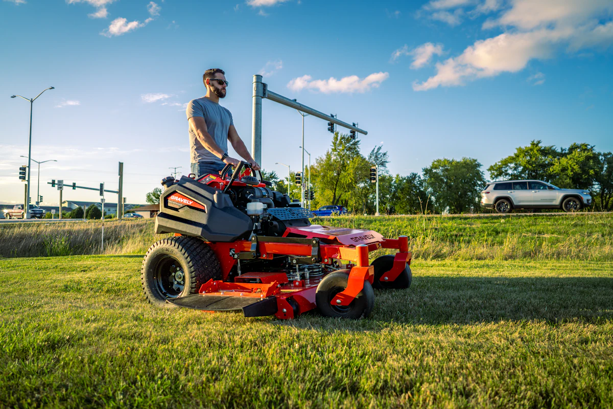 Gravely's Pro-Stance Ultra Mower Now at Dealerships From: Gravely ...