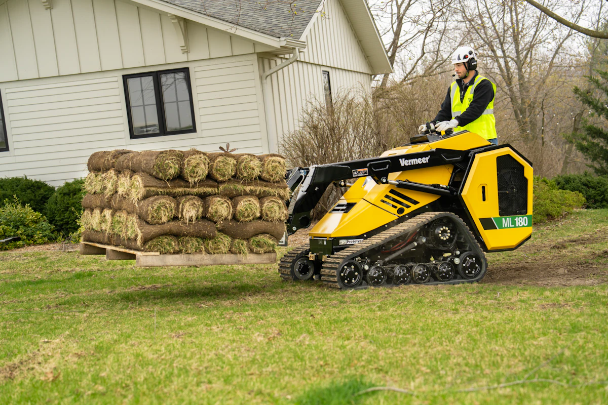 Vermeer Launches ML180 Mini Loader From: Vermeer Corporation | Green ...